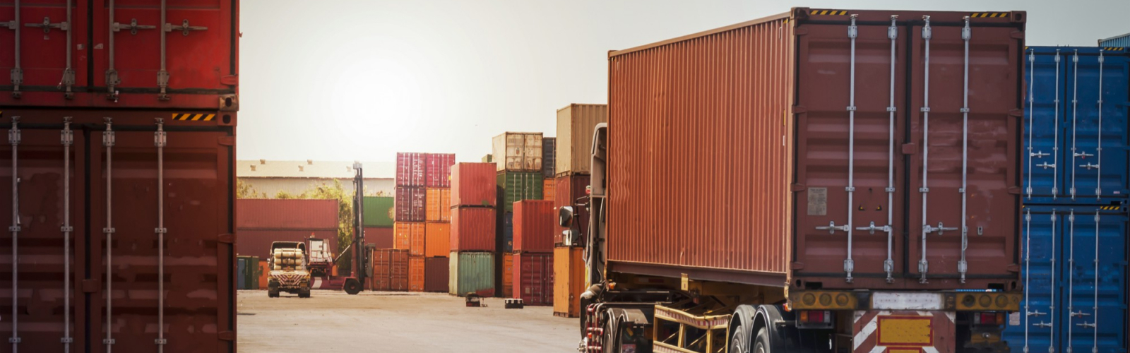 Commercial Uses of Portable Storage Containers - Spinnaker Equipment